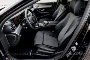 Black Mercedes-Benz E-Class 2018 in Parnu, with an engine capacity of 2.00 L and mileage of 153 thousand km for 22500 €, photo 17 on AUTOMOTO.COM.LV
