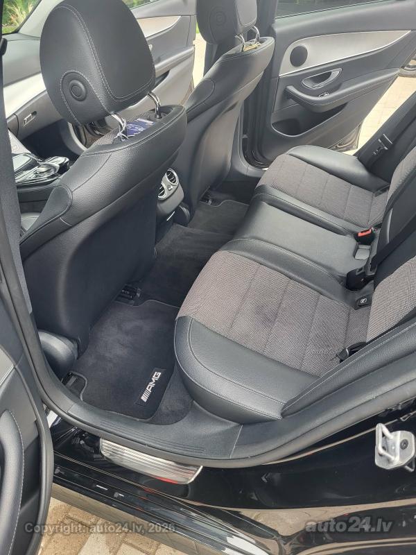 Mercedes-Benz E-Class 2018 Tallina vietnÄ Melns Mercedes-Benz E-Class 2018 Tallina, ar dzinÄja tilpumu 2.00 L un nobraukumu 160 tÅ«kst. km par 24800 ā¬, foto 9 vietnÄ AUTOMOTO.COM.LV
