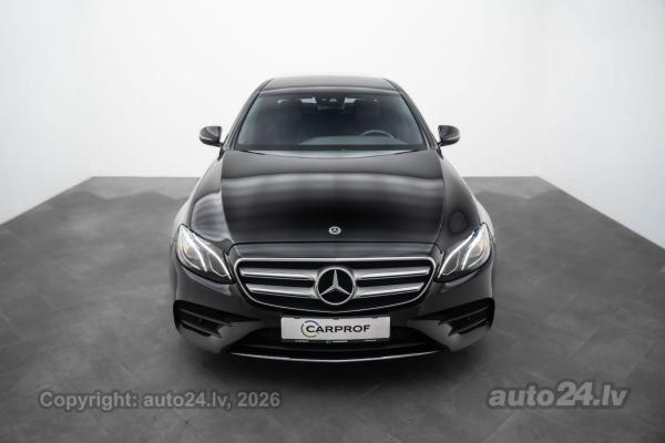 Melns Mercedes-Benz E-Class 2018 Tallina, ar dzinēja tilpumu 2.00 L un nobraukumu 149 tūkst. km par 18999 €, foto 3 vietnē AUTOMOTO.COM.LV