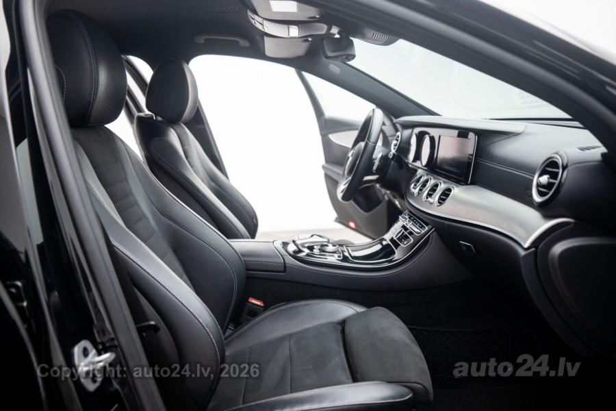 Melns Mercedes-Benz E-Class 2018 Tallina, ar dzinēja tilpumu 2.00 L un nobraukumu 149 tūkst. km par 18999 €, foto 12 vietnē AUTOMOTO.COM.LV