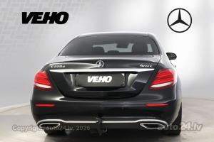 Melns Mercedes-Benz E-Class 2019 Tallina, ar dzinēja tilpumu 2.00 L un nobraukumu 116 tūkst. km par 24900 €, foto 7 vietnē AUTOMOTO.COM.LV