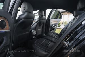 Black Mercedes-Benz E-Class 2019 in Tallinn, with an engine capacity of 1.60 L and mileage of 343 thousand km for 17000 €, photo 7 on AUTOMOTO.COM.LV