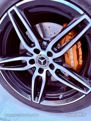 Black Mercedes-Benz E-Class 2019 in Tallinn, with an engine capacity of 2.00 L and mileage of 129 thousand km for 28499 €, photo 8 on AUTOMOTO.COM.LV