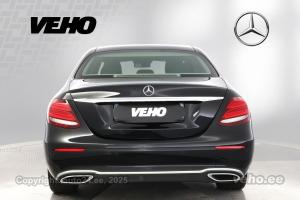 Melns Mercedes-Benz E-Class 2020 Tallina, ar dzinēja tilpumu 2.90 L un nobraukumu 106 tūkst. km par 32900 €, foto 7 vietnē AUTOMOTO.COM.LV