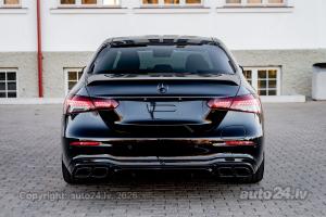 Melns Mercedes-Benz E-Class 2021 Pērnava, ar dzinēja tilpumu 2.00 L un nobraukumu 122 tūkst. km par 37900 €, foto 7 vietnē AUTOMOTO.COM.LV