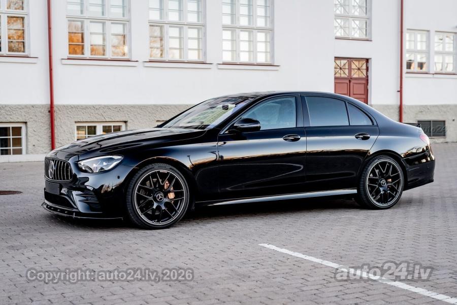 Melns Mercedes-Benz E-Class 2021 Pērnava, ar dzinēja tilpumu 2.00 L un nobraukumu 122 tūkst. km par 37900 €, foto 8 vietnē AUTOMOTO.COM.LV