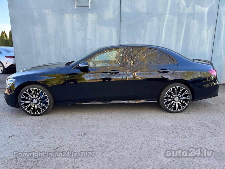 Melns Mercedes-Benz E-Class 2021 Tallina, ar dzinēja tilpumu 2.00 L un nobraukumu 181 tūkst. km par 29995 €, foto 8 vietnē AUTOMOTO.COM.LV
