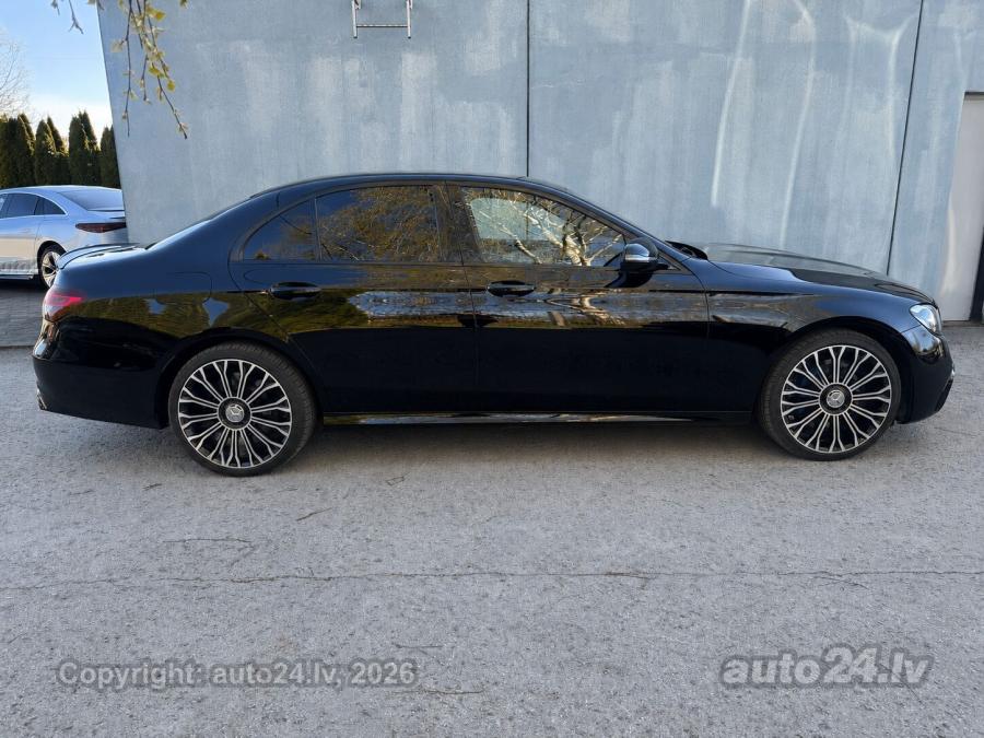 Melns Mercedes-Benz E-Class 2021 Tallina, ar dzinēja tilpumu 2.00 L un nobraukumu 181 tūkst. km par 29995 €, foto 9 vietnē AUTOMOTO.COM.LV