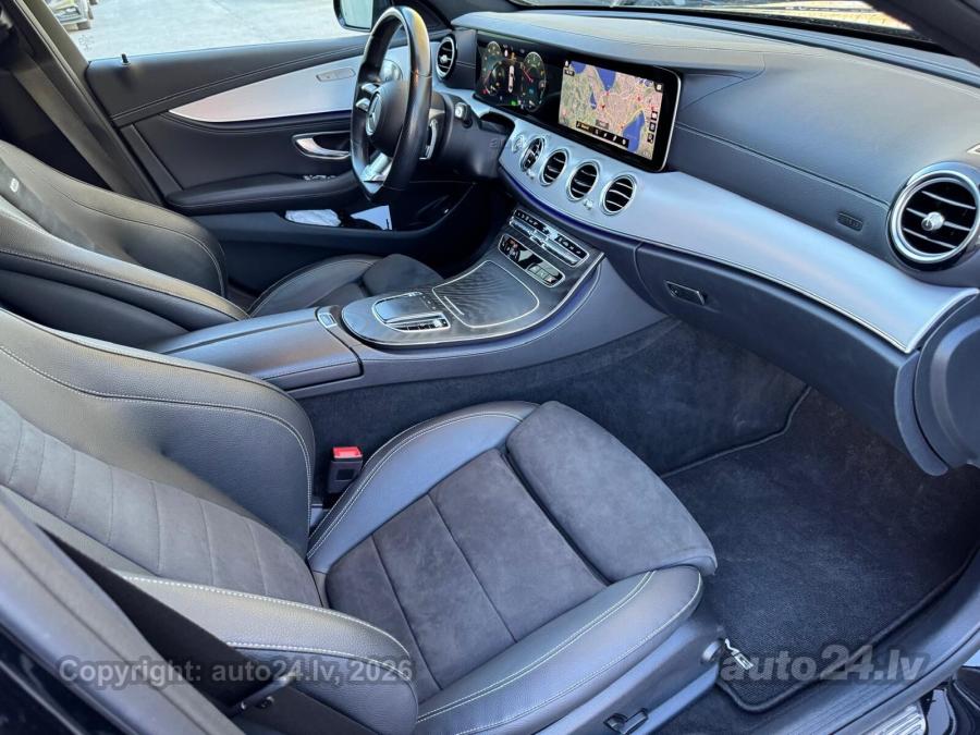 Melns Mercedes-Benz E-Class 2021 Tallina, ar dzinēja tilpumu 2.00 L un nobraukumu 181 tūkst. km par 29995 €, foto 14 vietnē AUTOMOTO.COM.LV