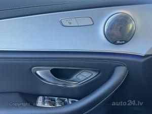 Melns Mercedes-Benz E-Class 2021 Tallina, ar dzinēja tilpumu 2.00 L un nobraukumu 181 tūkst. km par 29995 €, foto 19 vietnē AUTOMOTO.COM.LV