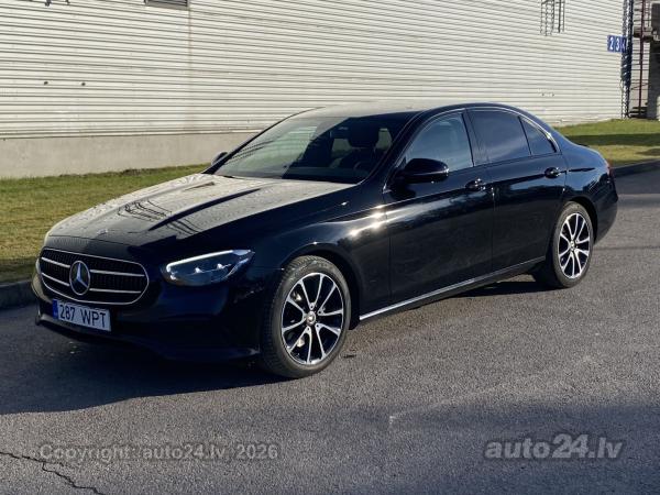 Melns Mercedes-Benz E-Class 2022 Tallina, ar dzinēja tilpumu 2.00 L un nobraukumu 249 tūkst. km par 33000 €, foto 1 vietnē AUTOMOTO.COM.LV