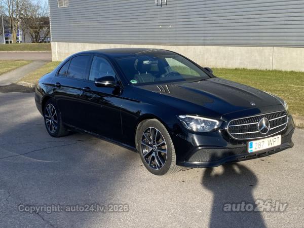 Melns Mercedes-Benz E-Class 2022 Tallina, ar dzinēja tilpumu 2.00 L un nobraukumu 249 tūkst. km par 33000 €, foto 8 vietnē AUTOMOTO.COM.LV