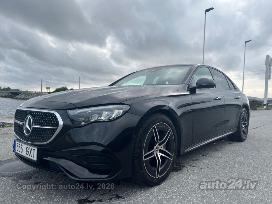 Melns Mercedes-Benz E-Class 2024 Tallina, ar dzinēja tilpumu 2.00 L un nobraukumu 42 tūkst. km par 52900 €, foto 1 vietnē AUTOMOTO.COM.LV