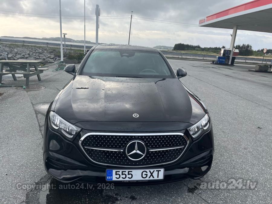 Melns Mercedes-Benz E-Class 2024 Tallina, ar dzinēja tilpumu 2.00 L un nobraukumu 42 tūkst. km par 52900 €, foto 7 vietnē AUTOMOTO.COM.LV