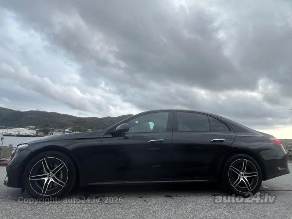 Melns Mercedes-Benz E-Class 2024 Tallina, ar dzinēja tilpumu 2.00 L un nobraukumu 42 tūkst. km par 52900 €, foto 8 vietnē AUTOMOTO.COM.LV