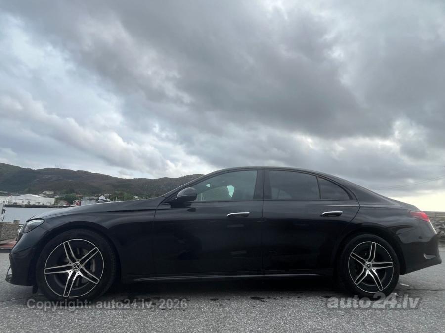 Melns Mercedes-Benz E-Class 2024 Tallina, ar dzinēja tilpumu 2.00 L un nobraukumu 42 tūkst. km par 52900 €, foto 9 vietnē AUTOMOTO.COM.LV