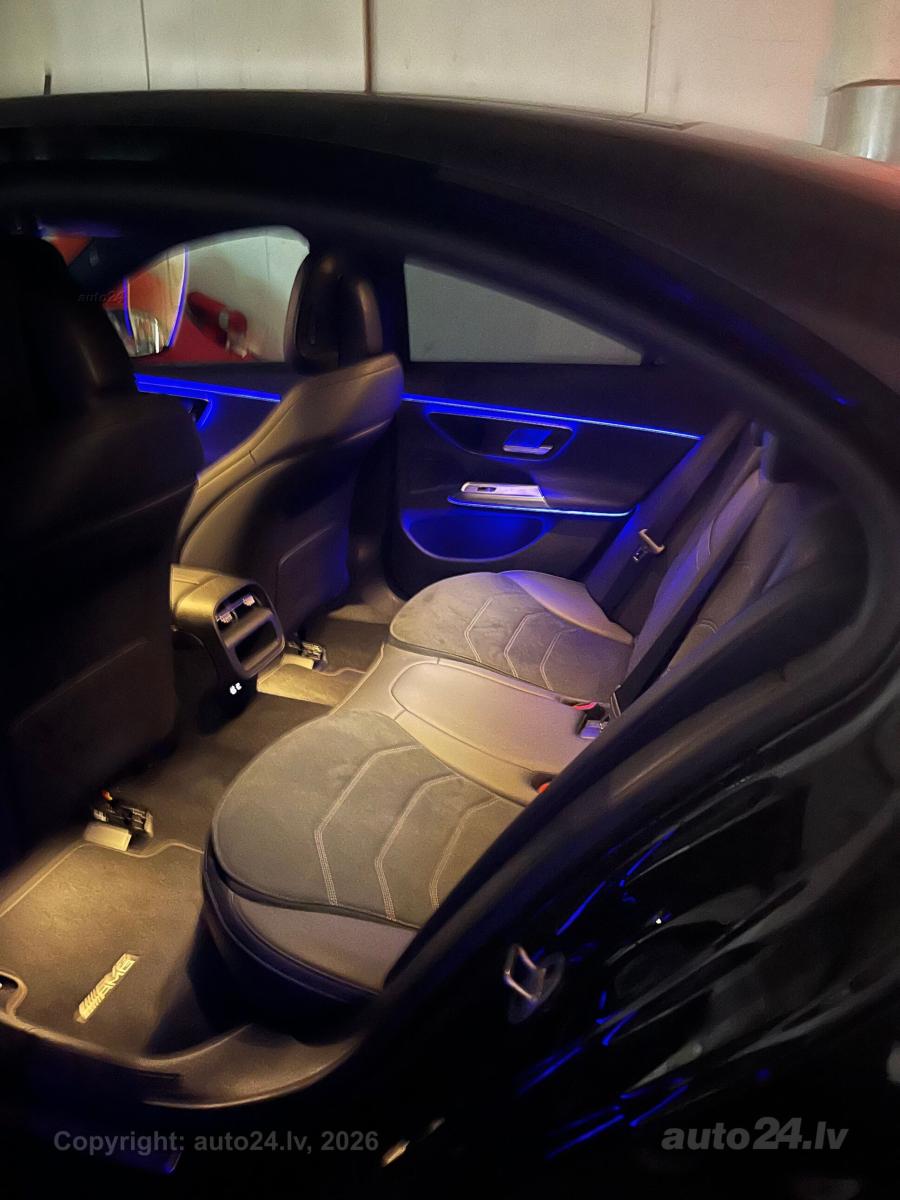 Melns Mercedes-Benz E-Class 2024 Tallina, ar dzinēja tilpumu 2.00 L un nobraukumu 42 tūkst. km par 52900 €, foto 14 vietnē AUTOMOTO.COM.LV