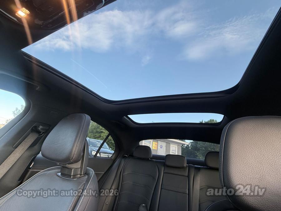 Black Mercedes-Benz E-Class 2024 in Viljandi, with an engine capacity of 2.00 L and mileage of 60 thousand km for 59999 €, photo 13 on AUTOMOTO.COM.LV