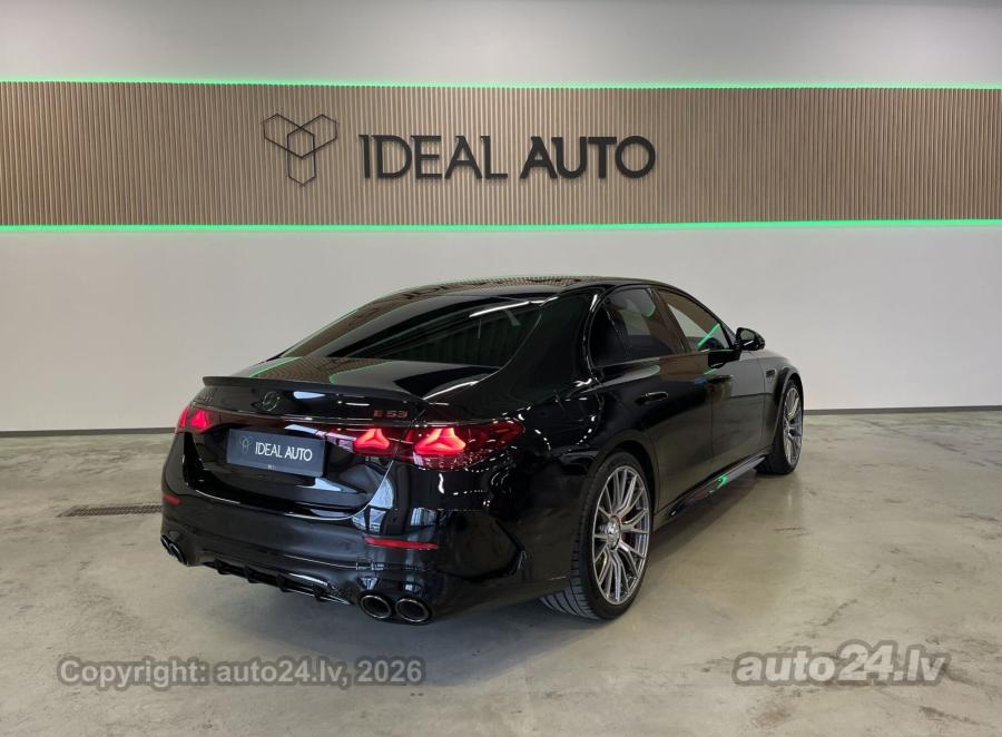Melns Mercedes-Benz E-Class 2025 Tallina, ar dzinēja tilpumu 3.00 L un nobraukumu 13 tūkst. km par 114990 €, foto 5 vietnē AUTOMOTO.COM.LV