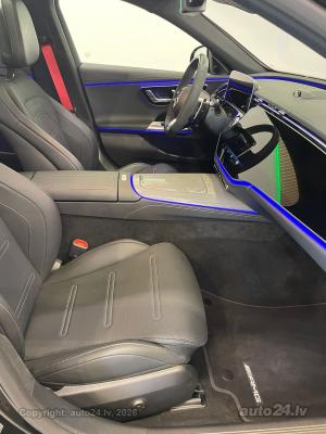 Melns Mercedes-Benz E-Class 2025 Tallina, ar dzinēja tilpumu 3.00 L un nobraukumu 13 tūkst. km par 114990 €, foto 10 vietnē AUTOMOTO.COM.LV