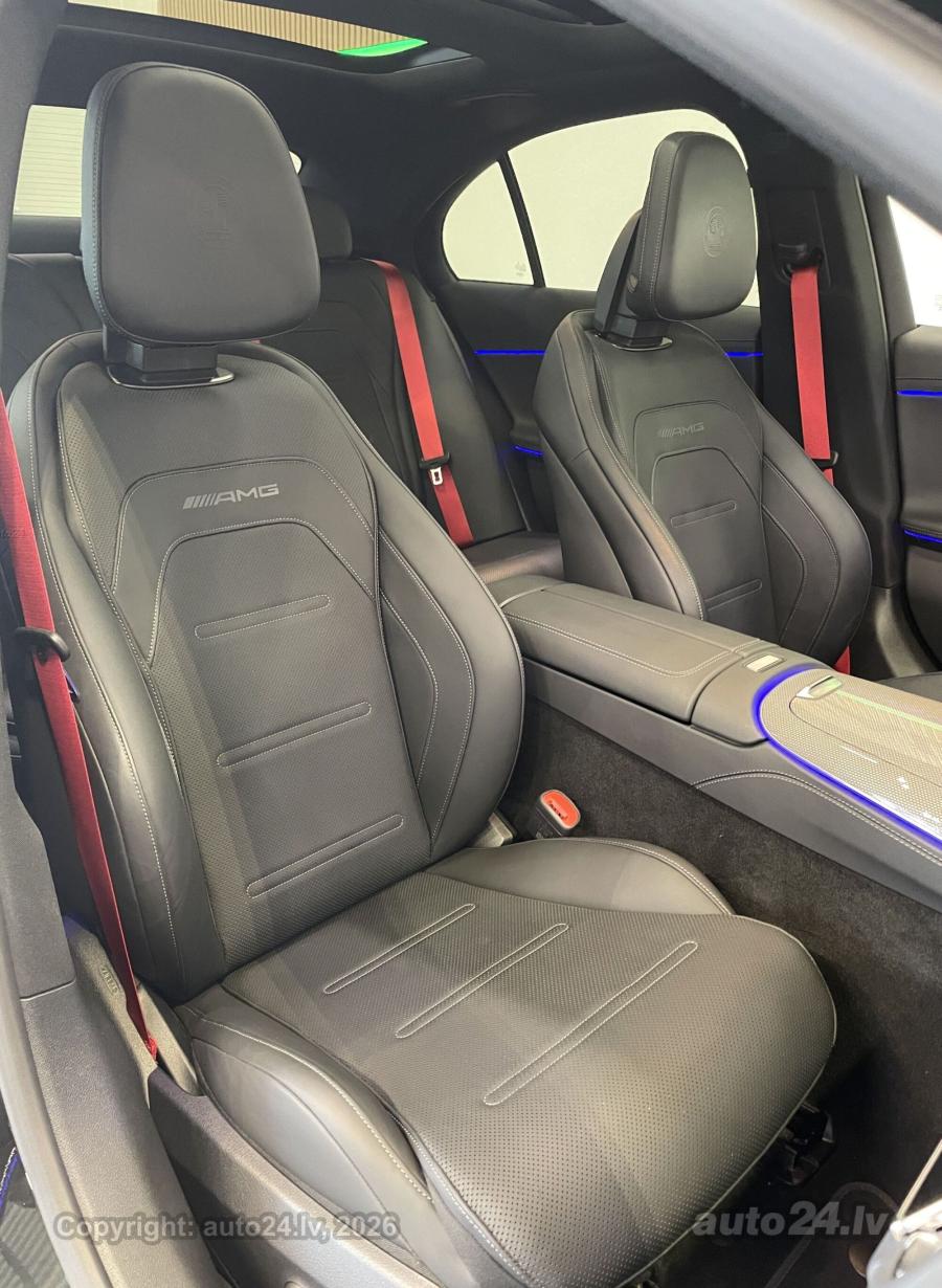 Melns Mercedes-Benz E-Class 2025 Tallina, ar dzinēja tilpumu 3.00 L un nobraukumu 13 tūkst. km par 114990 €, foto 11 vietnē AUTOMOTO.COM.LV