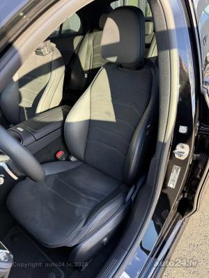 Melns Mercedes-Benz E-Class 2025 Tallina, ar dzinēja tilpumu 3.00 L un nobraukumu 29 tūkst. km par 69995 €, foto 10 vietnē AUTOMOTO.COM.LV