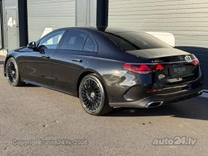 Melns Mercedes-Benz E-Class 2025 Tallina, ar dzinēja tilpumu 3.00 L un nobraukumu 29 tūkst. km par 69995 €, foto 24 vietnē AUTOMOTO.COM.LV