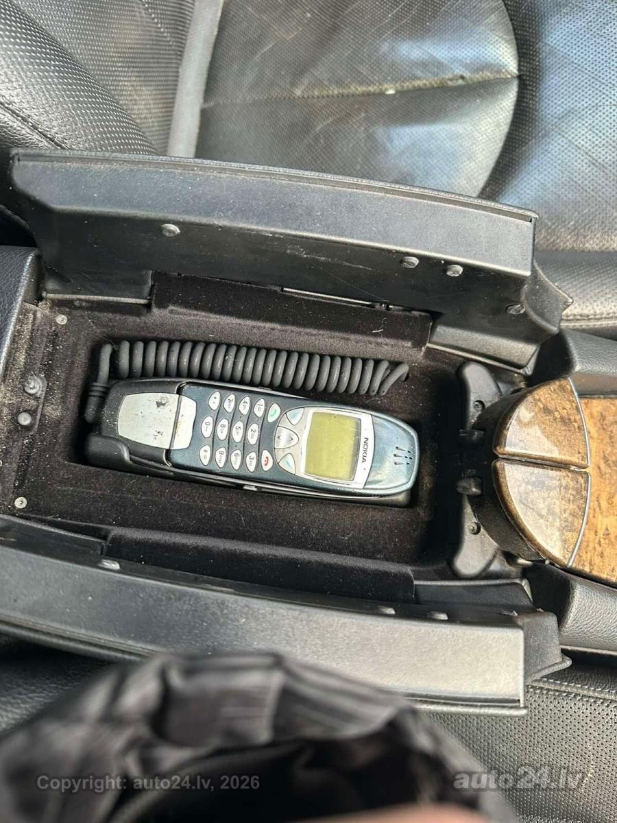 Melns Mercedes-Benz E-Class 2004 Tallina, ar dzinēja tilpumu 3.20 L un nobraukumu 335 tūkst. km par 4000 €, foto 15 vietnē AUTOMOTO.COM.LV