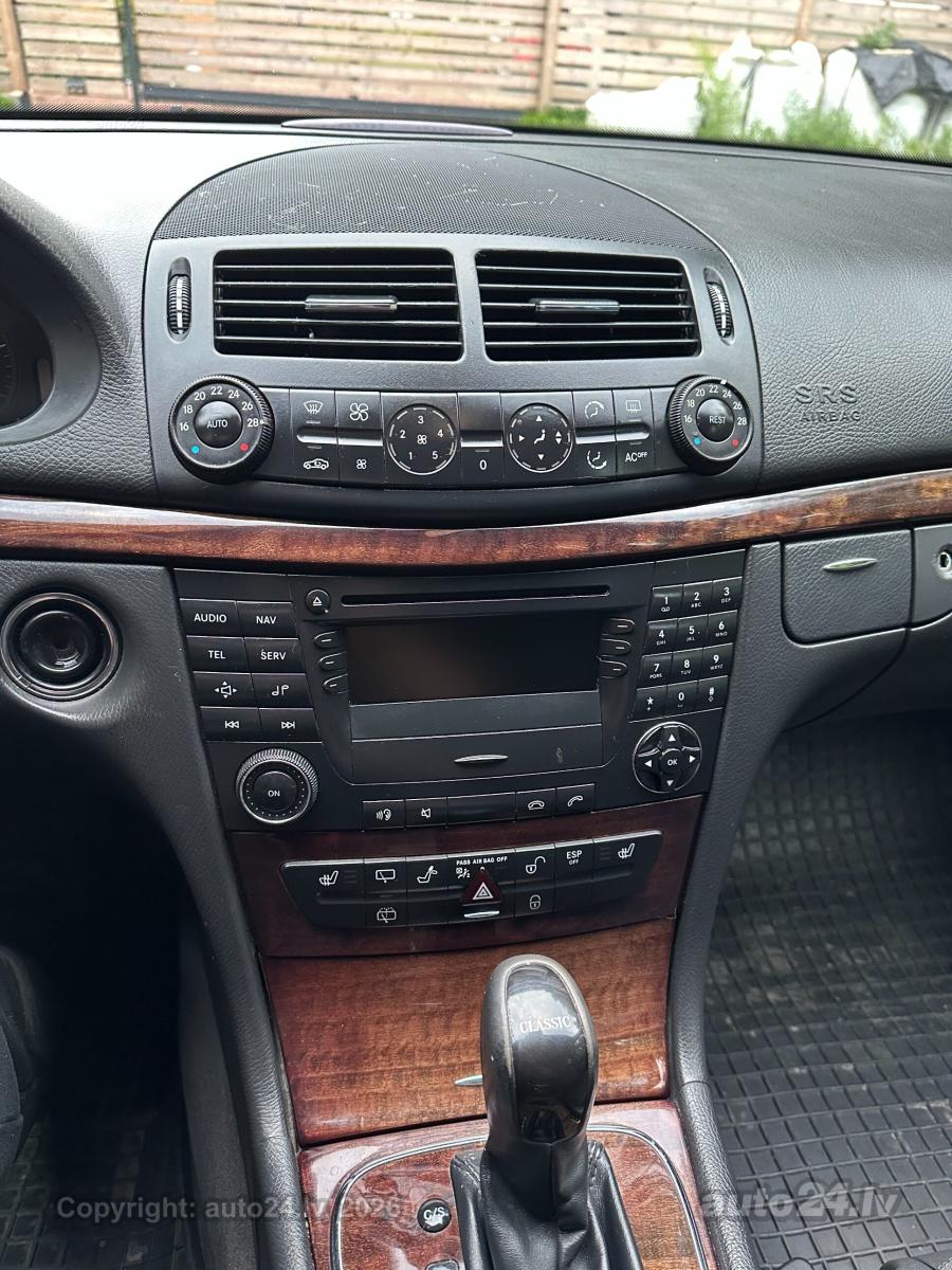 Black Mercedes-Benz E-Class 2004 in Tallinn, with an engine capacity of 2.10 L and mileage of 430 thousand km for 2000 €, photo 7 on AUTOMOTO.COM.LV