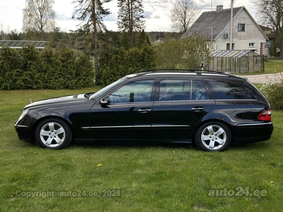 Black Mercedes-Benz E-Class 2005 in Tallinn, with an engine capacity of 3.20 L and mileage of 296 thousand km for 4900 €, photo 3 on AUTOMOTO.COM.LV