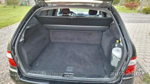 Melns Mercedes-Benz E-Class 2005 Tallina, ar dzinēja tilpumu 2.10 L un nobraukumu 407 tūkst. km par 2700 €, foto 7 vietnē AUTOMOTO.COM.LV