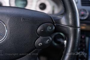 Черный Мерседес Е-Класс 2005 в Таллин, объемом двигателя 3.20 л и пробегом 255 тыс. км за 6990 €, фото 18 на AUTOMOTO.COM.LV