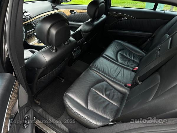 Black Mercedes-Benz E-Class 2007 in Kehra, with an engine capacity of 3.00 L and mileage of 346 thousand km for 7150 €, photo 11 on AUTOMOTO.COM.LV
