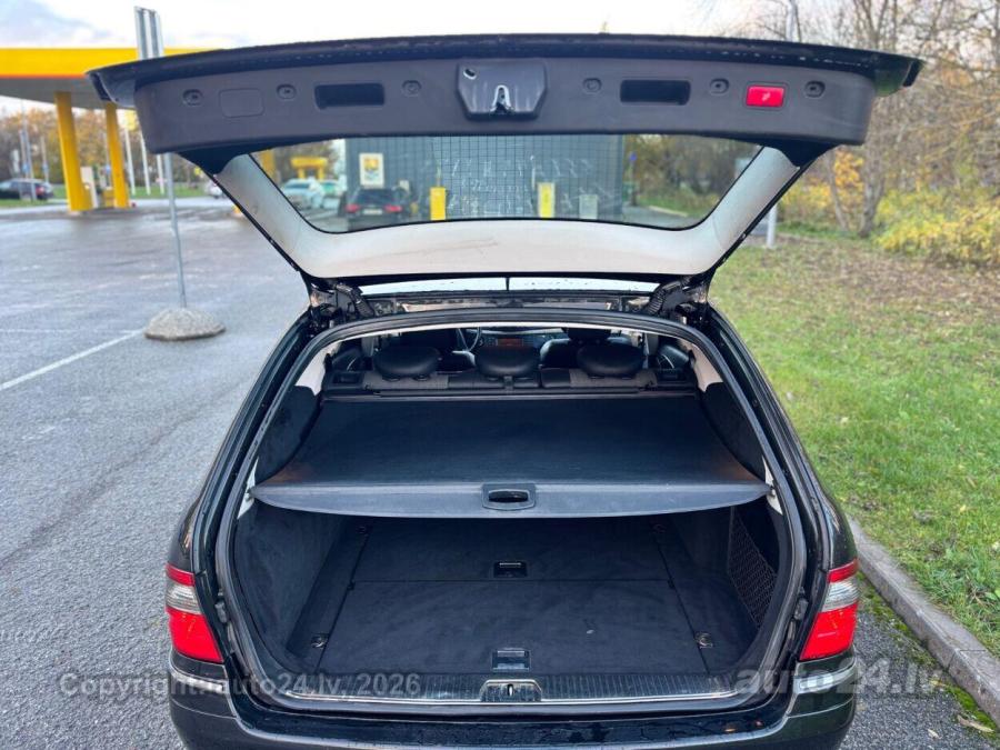 Melns Mercedes-Benz E-Class 2007 Tallina, ar dzinēja tilpumu 2.10 L un nobraukumu 378 tūkst. km par 2299 €, foto 5 vietnē AUTOMOTO.COM.LV
