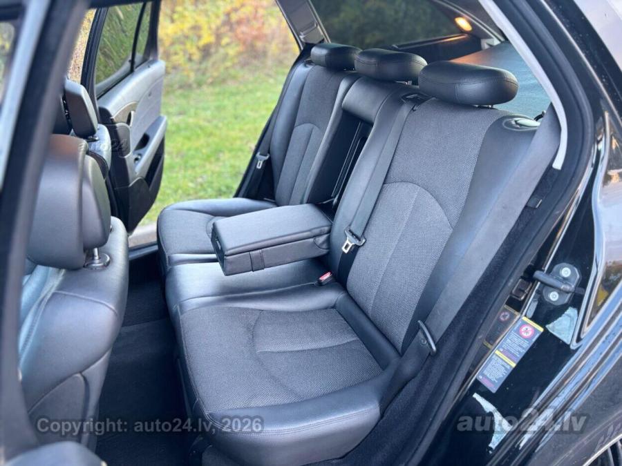 Melns Mercedes-Benz E-Class 2007 Tallina, ar dzinēja tilpumu 2.10 L un nobraukumu 378 tūkst. km par 2299 €, foto 7 vietnē AUTOMOTO.COM.LV