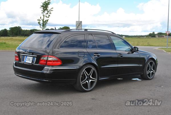 Melns Mercedes-Benz E-Class 2007 Tallina, ar dzinēja tilpumu 2.10 L un nobraukumu 355 tūkst. km par 6000 €, foto 4 vietnē AUTOMOTO.COM.LV