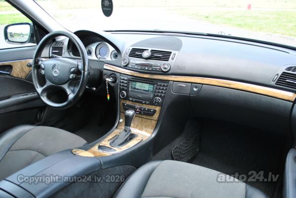 Melns Mercedes-Benz E-Class 2007 Tallina, ar dzinēja tilpumu 2.10 L un nobraukumu 355 tūkst. km par 6000 €, foto 7 vietnē AUTOMOTO.COM.LV