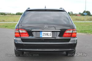 Melns Mercedes-Benz E-Class 2007 Tallina, ar dzinēja tilpumu 2.10 L un nobraukumu 355 tūkst. km par 6000 €, foto 12 vietnē AUTOMOTO.COM.LV