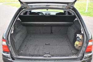 Melns Mercedes-Benz E-Class 2007 Tallina, ar dzinēja tilpumu 2.10 L un nobraukumu 355 tūkst. km par 6000 €, foto 13 vietnē AUTOMOTO.COM.LV