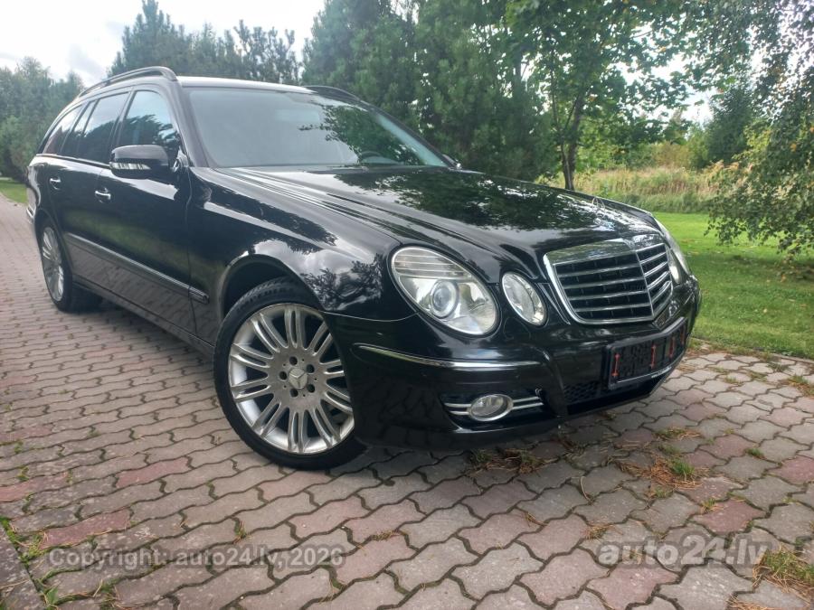 Melns Mercedes-Benz E-Class 2007 Tartu, ar dzinēja tilpumu 3.20 L un nobraukumu 313 tūkst. km par 5900 €, foto 3 vietnē AUTOMOTO.COM.LV