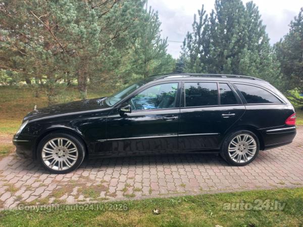 Mercedes-Benz E-Class 2007 Tartu vietnē Melns Mercedes-Benz E-Class 2007 Tartu, ar dzinēja tilpumu 3.20 L un nobraukumu 313 tūkst. km par 5900 €, foto 7 vietnē AUTOMOTO.COM.LV