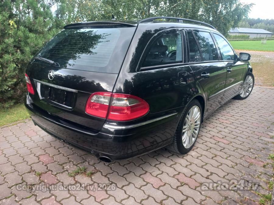 Melns Mercedes-Benz E-Class 2007 Tartu, ar dzinēja tilpumu 3.20 L un nobraukumu 313 tūkst. km par 5900 €, foto 9 vietnē AUTOMOTO.COM.LV