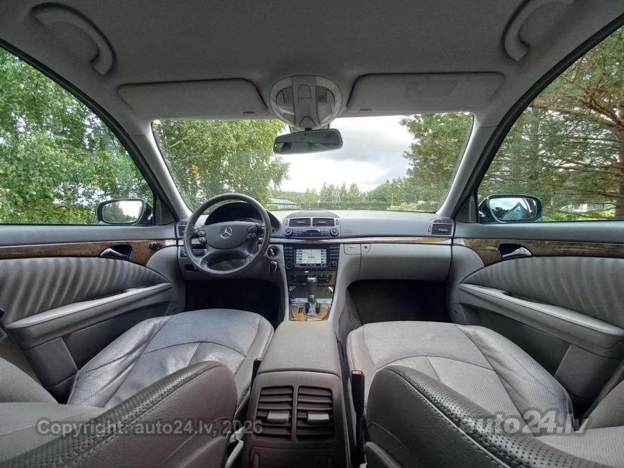 Melns Mercedes-Benz E-Class 2007 Tartu, ar dzinēja tilpumu 3.20 L un nobraukumu 313 tūkst. km par 5900 €, foto 15 vietnē AUTOMOTO.COM.LV