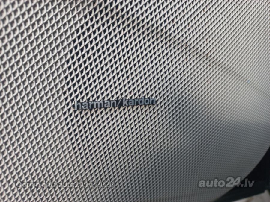 Melns Mercedes-Benz E-Class 2007 Tartu, ar dzinēja tilpumu 3.20 L un nobraukumu 313 tūkst. km par 5900 €, foto 18 vietnē AUTOMOTO.COM.LV