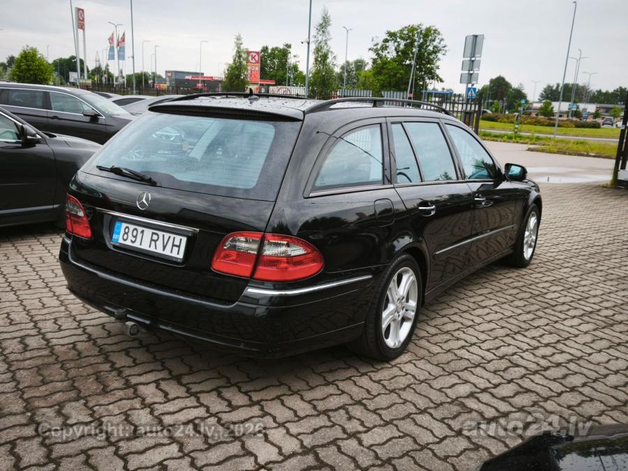 Melns Mercedes-Benz E-Class 2008 Tartu, ar dzinēja tilpumu 2.10 L un nobraukumu 320 tūkst. km par 4790 €, foto 16 vietnē AUTOMOTO.COM.LV