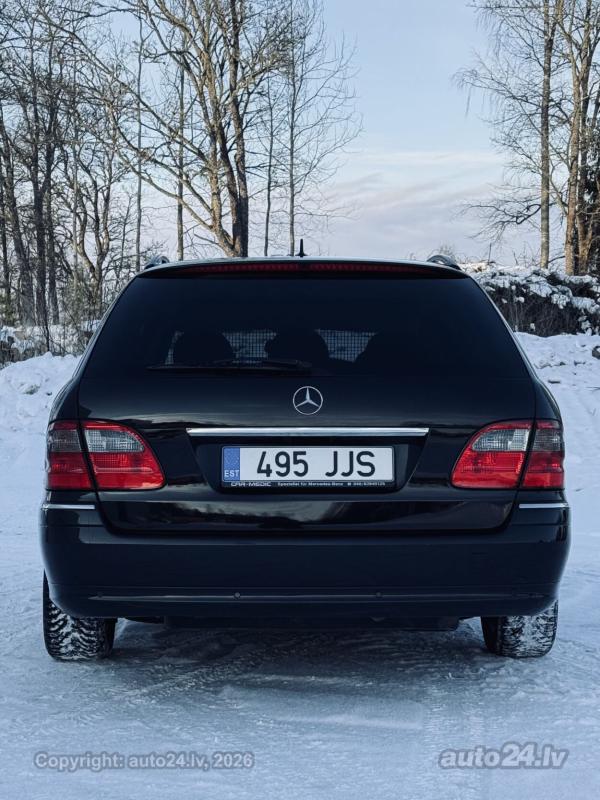 Black Mercedes-Benz E-Class 2009 in Viljandi, with an engine capacity of 2.10 L and mileage of 325 thousand km for 7190 €, photo 4 on AUTOMOTO.COM.LV
