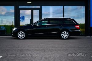 Melns Mercedes-Benz E-Class 2009 Tallina, ar dzinēja tilpumu 3.00 L un nobraukumu 376 tūkst. km par 6800 €, foto 3 vietnē AUTOMOTO.COM.LV