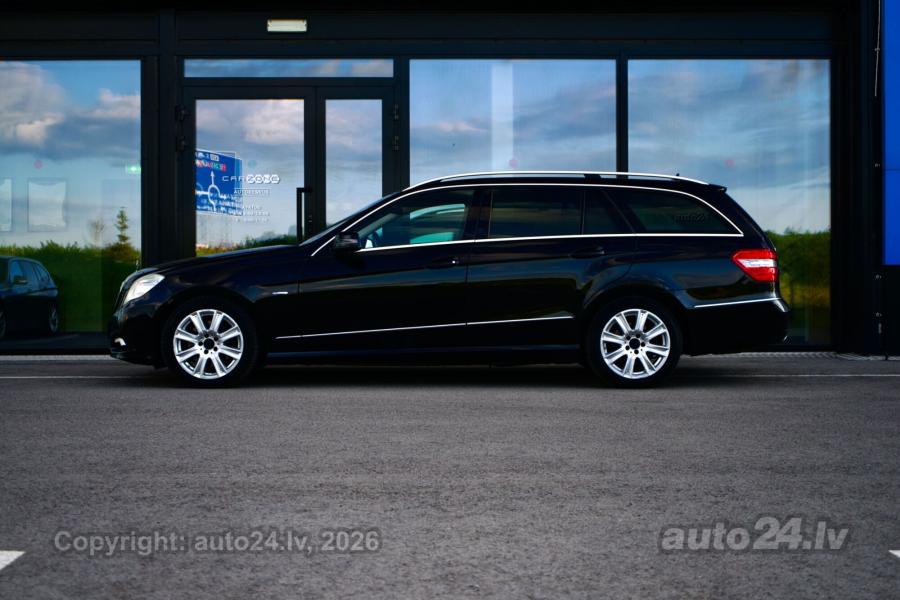 Melns Mercedes-Benz E-Class 2009 Tallina, ar dzinēja tilpumu 3.00 L un nobraukumu 376 tūkst. km par 6800 €, foto 3 vietnē AUTOMOTO.COM.LV