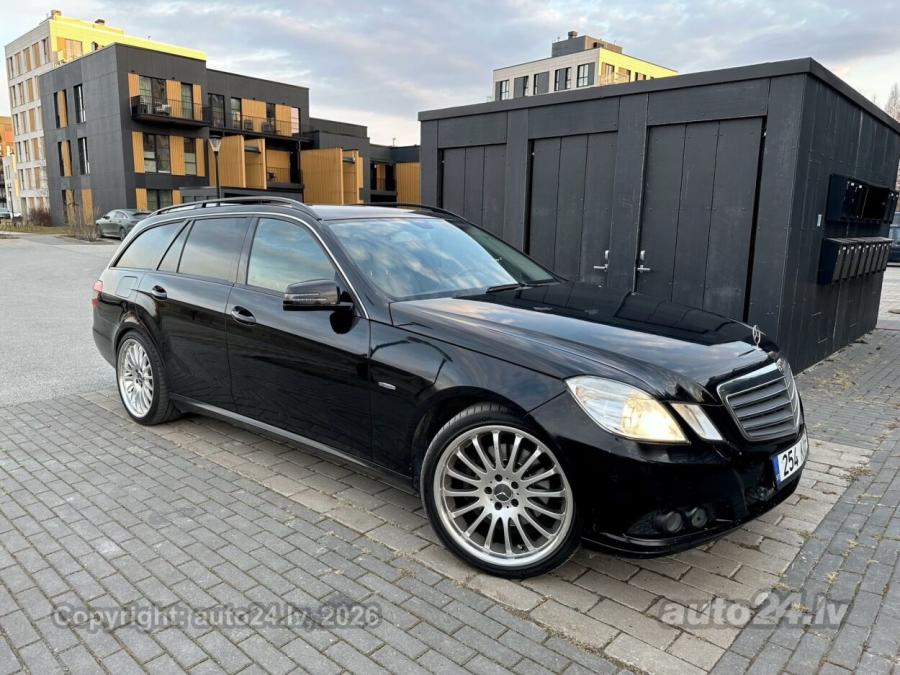 Melns Mercedes-Benz E-Class 2010 Tartu, ar dzinēja tilpumu 2.10 L un nobraukumu 290 tūkst. km par 6499 €, foto 1 vietnē AUTOMOTO.COM.LV