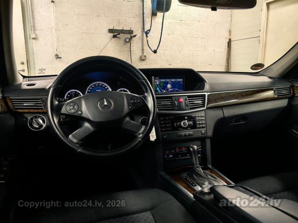Melns Mercedes-Benz E-Class 2010 Viljandi, ar dzinēja tilpumu 2.10 L un nobraukumu 277 tūkst. km par 6990 €, foto 5 vietnē AUTOMOTO.COM.LV